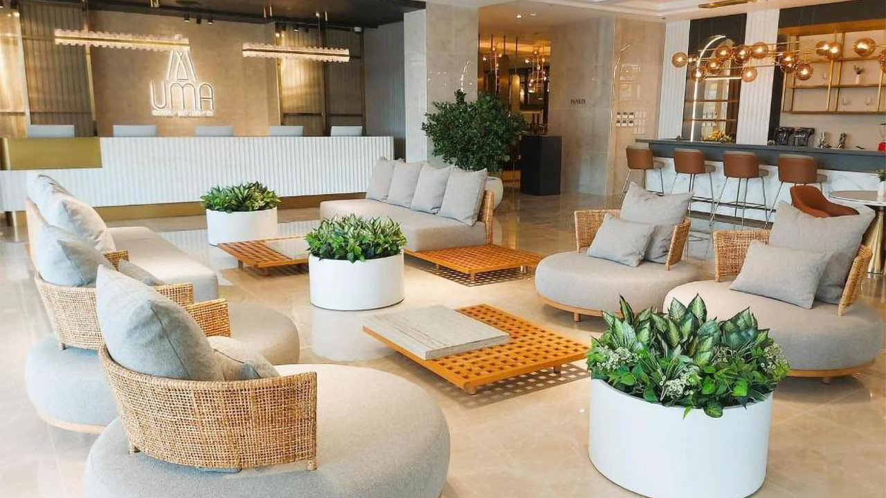 UMA Hotel + Residences - MyBicol